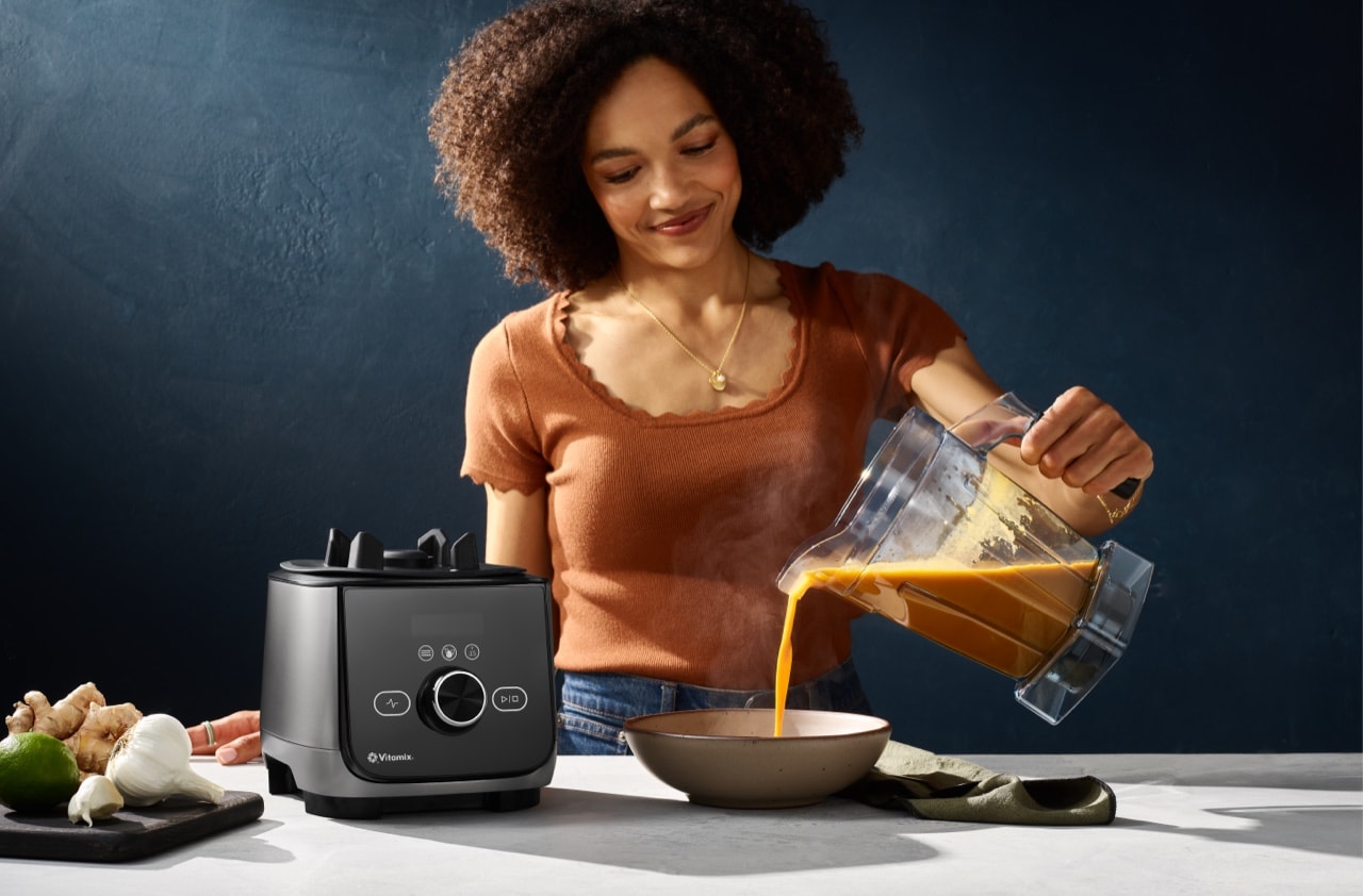 High Performance Blenders - Blending Machines | Vitamix CA